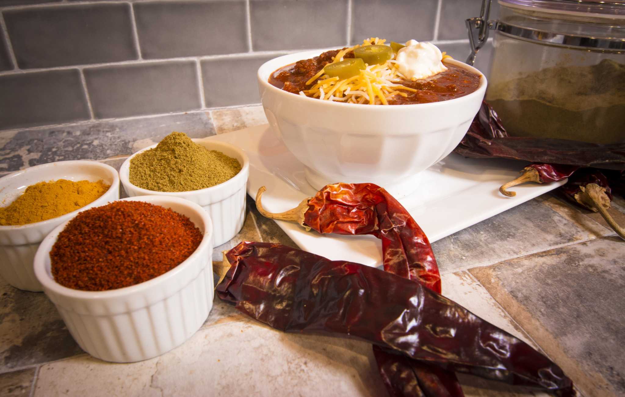 Weekday chili pop-up coming to the East Side at JD’s Chili Parlor