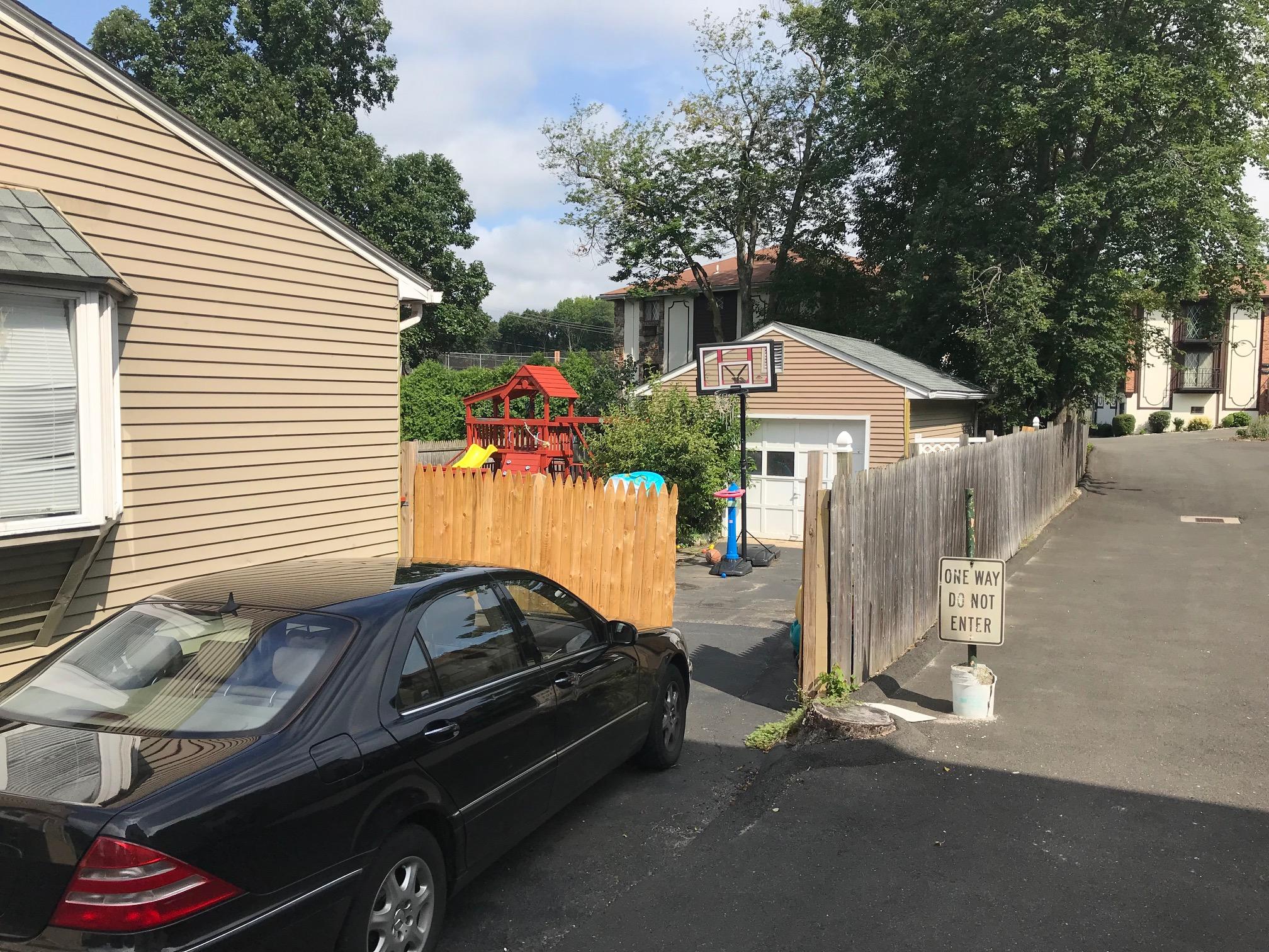 Stamford day care owner accused of leaving children home alone