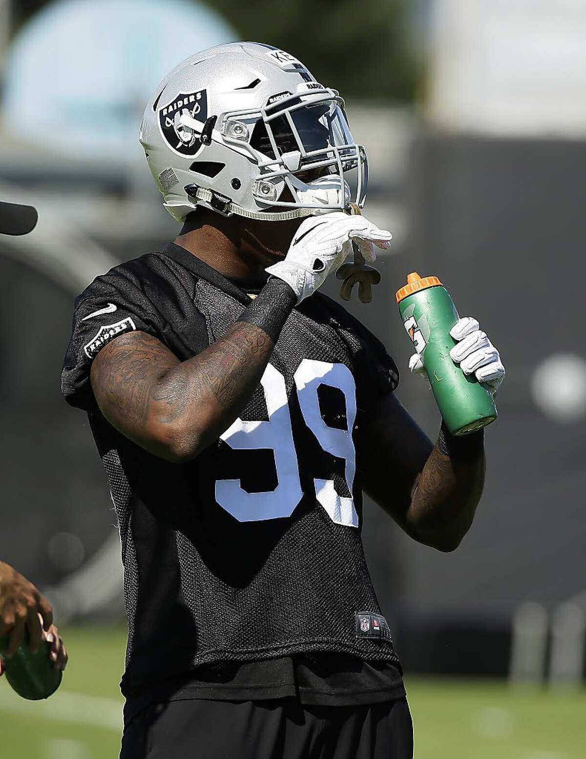 Raiders ease Arden Key, Gareon Conley into preseason action