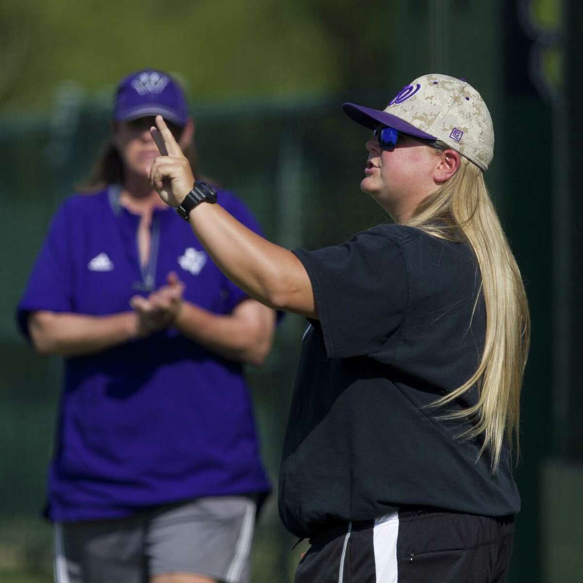 SOFTBALL: Willis coach Stephanie Shelly steps down, Lyndsey Lipscomb to ...