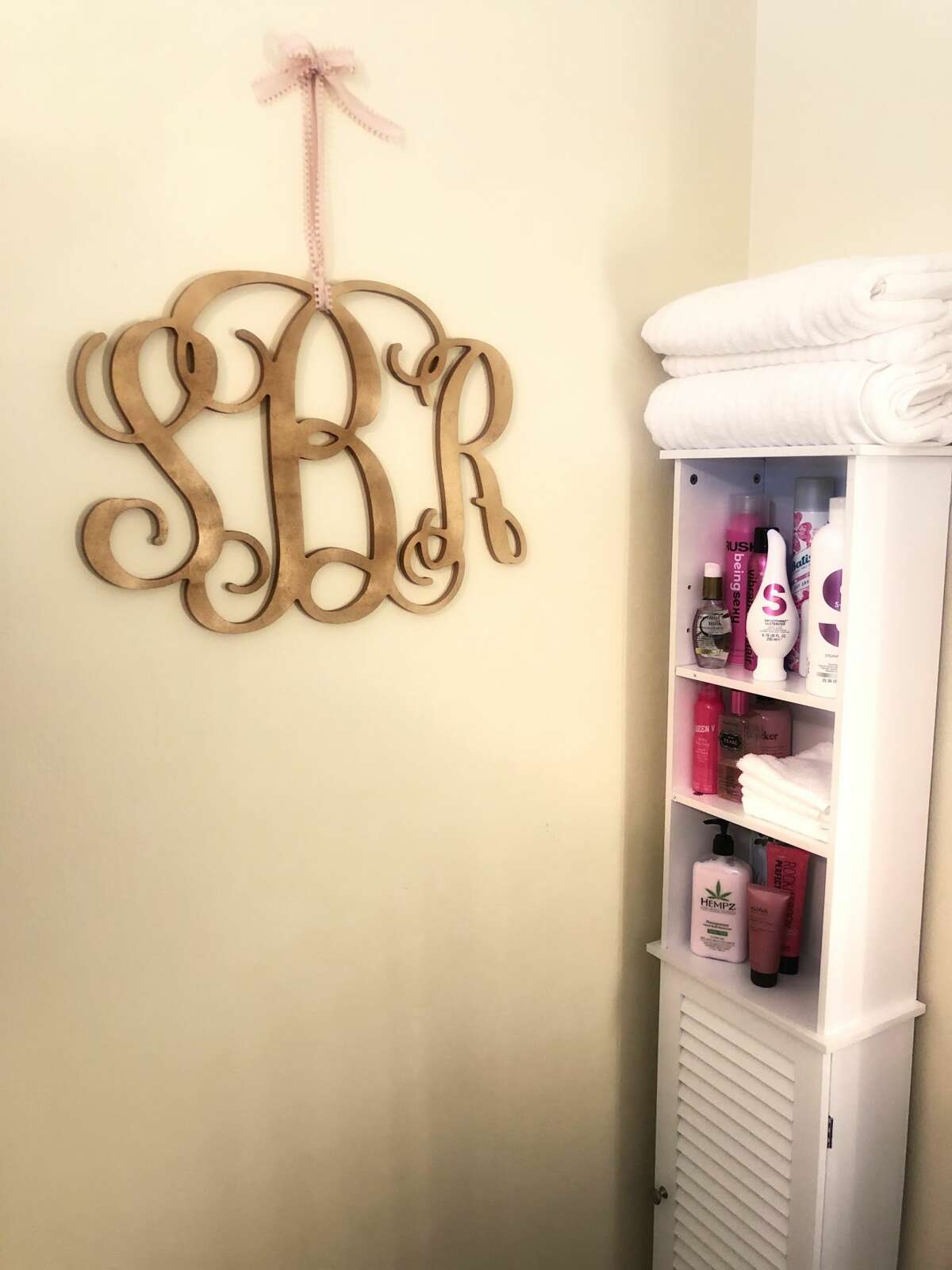 Texas State student's impressive dorm lands in Teen Vogue, again