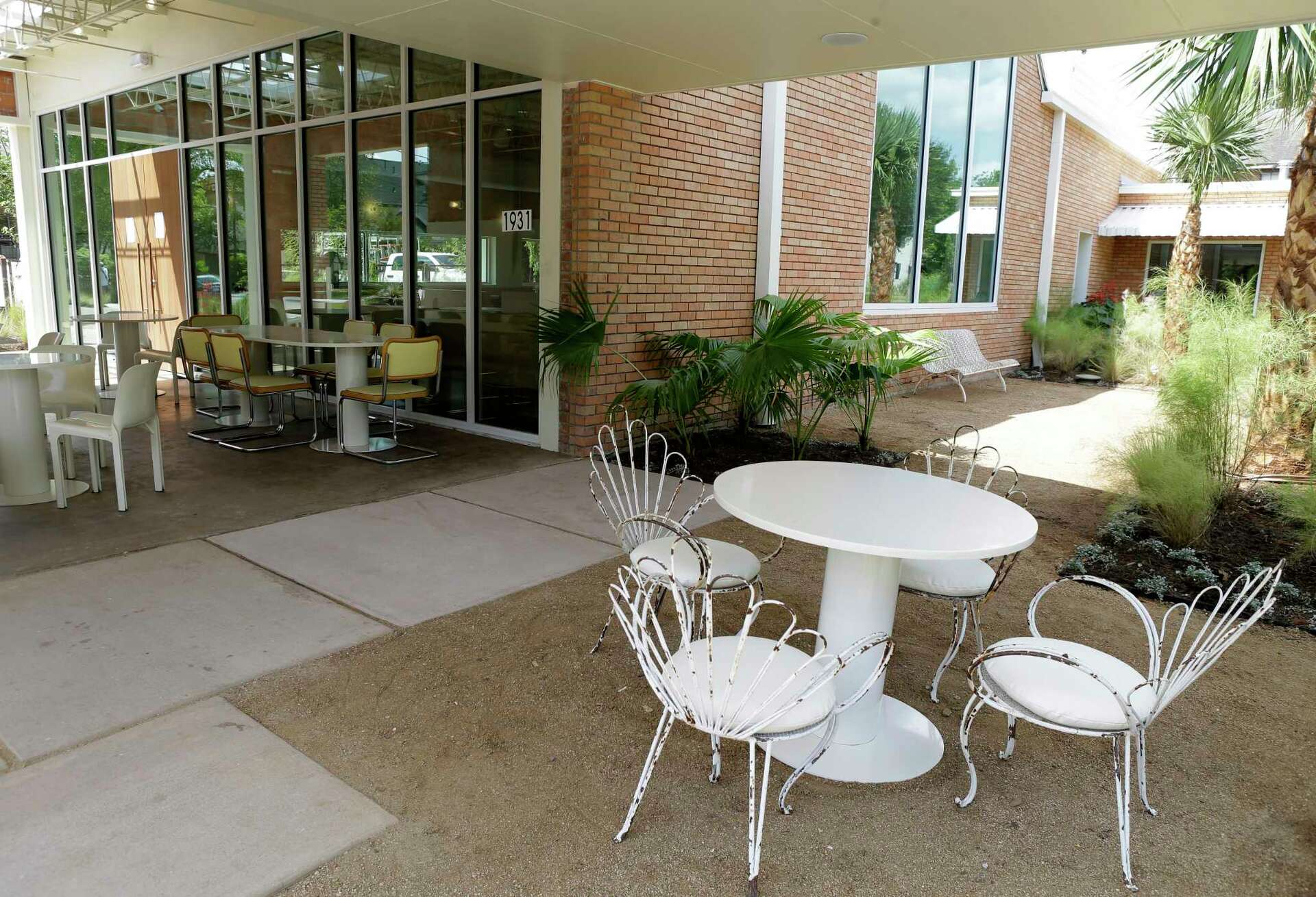 First look: Vibrant restaurant in Montrose