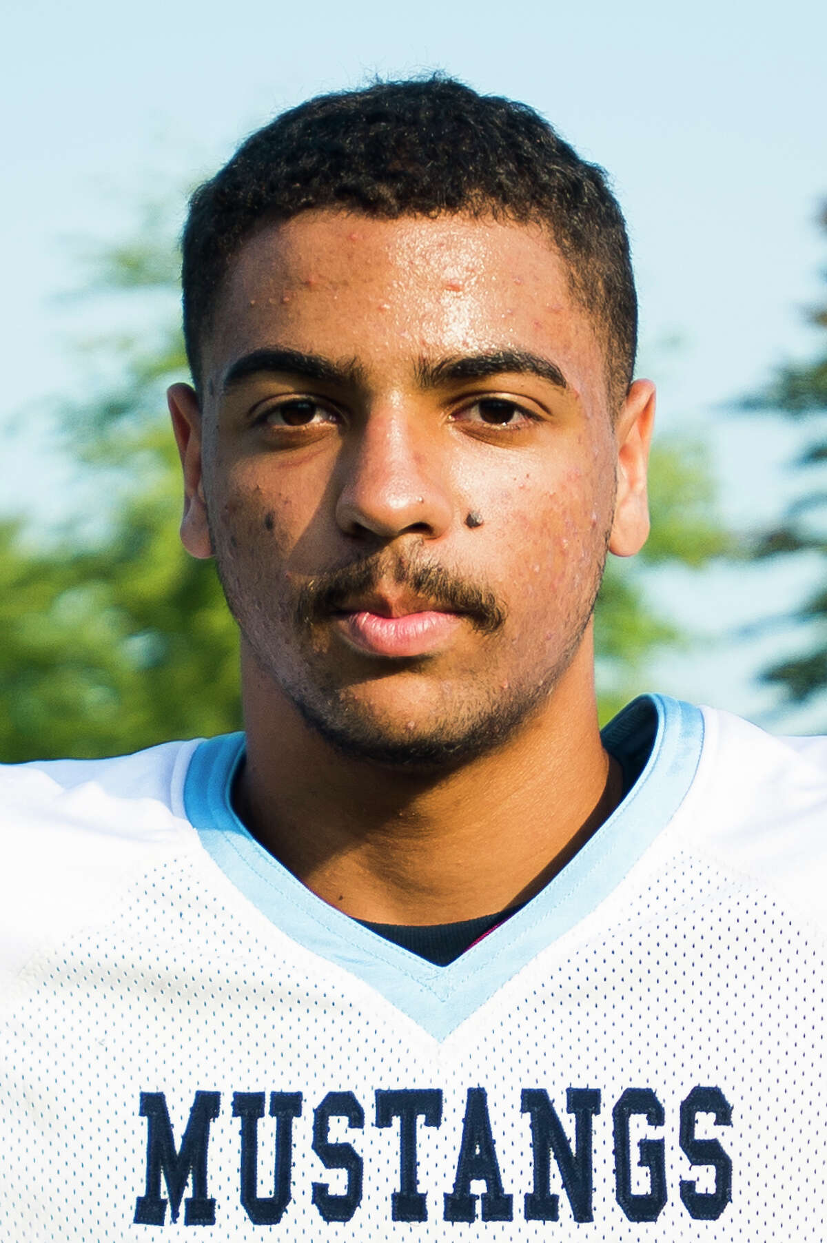 Meridian football looking to bounce back this season