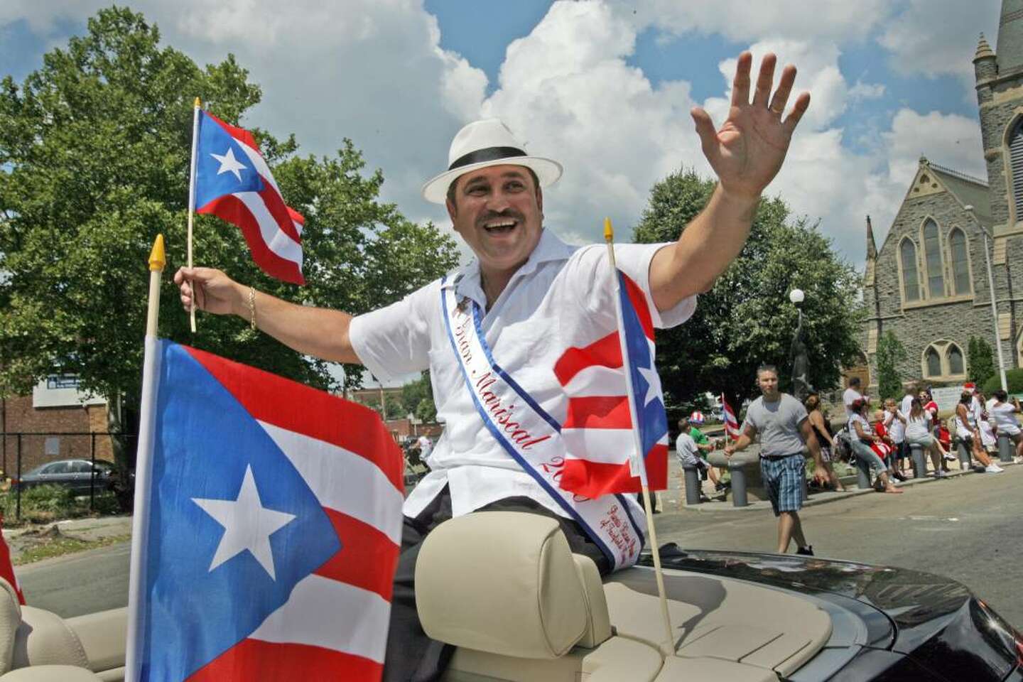 Parade demonstrates Puerto Rican heritage, pride
