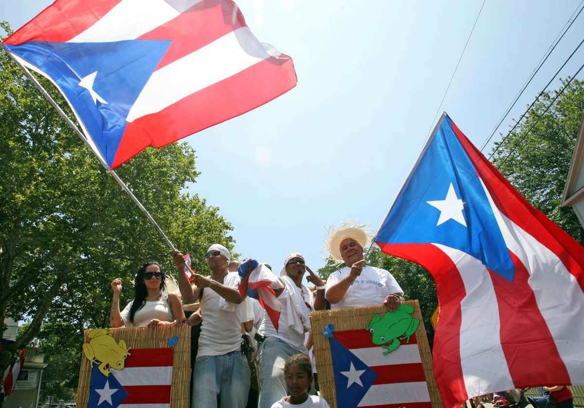 Parade demonstrates Puerto Rican heritage, pride