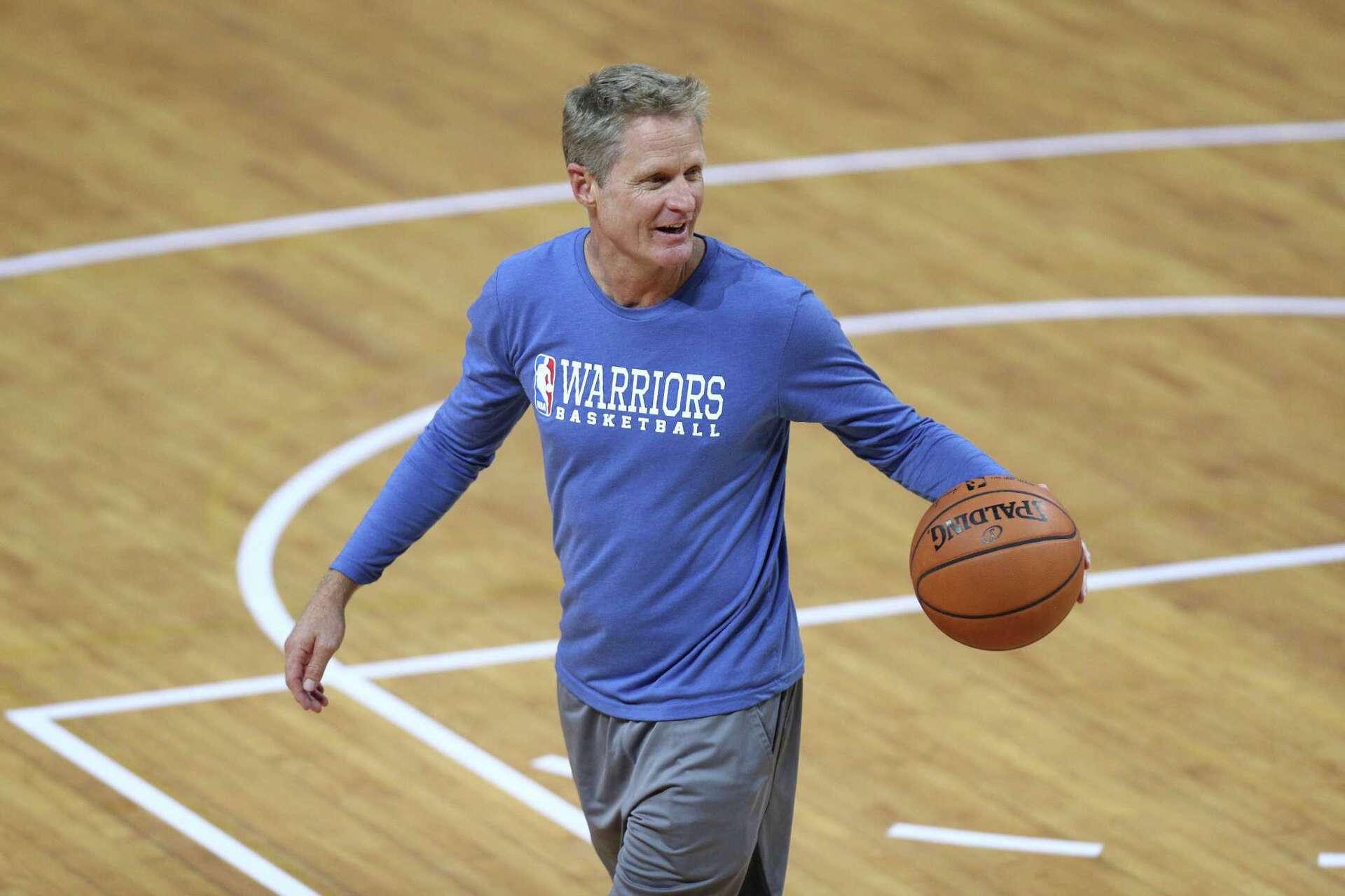 Warriors’ Steve Kerr shares views on world, basketball