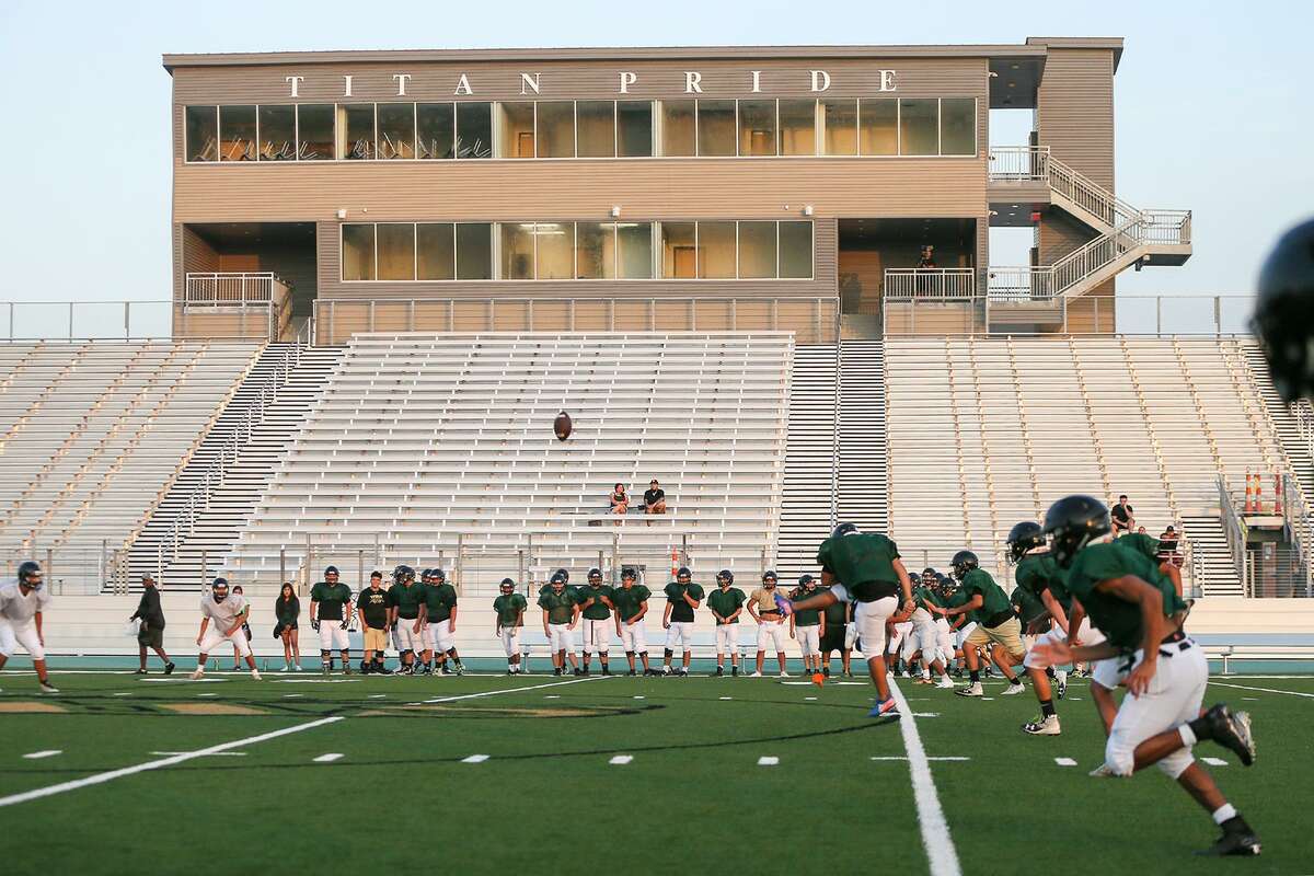 Titans’ football legacy begins Friday against Lanier