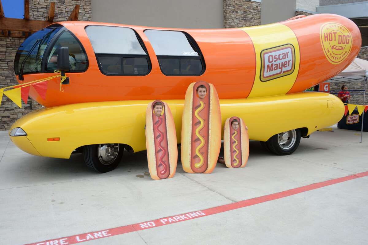 Oscar Mayer Wienermobile makes appearance in Houston
