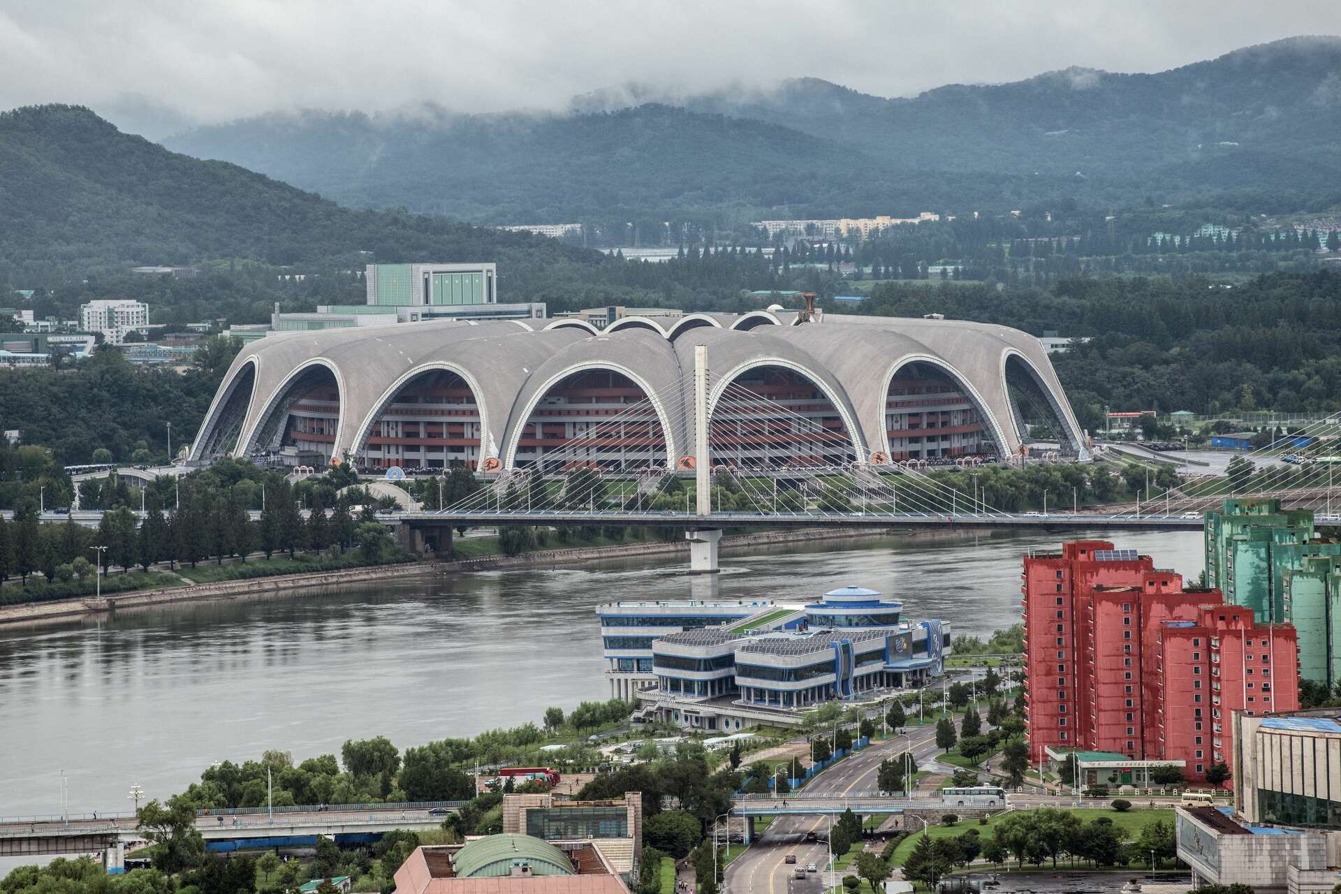 Photos of North Korea offer rare look inside Pyongyang life