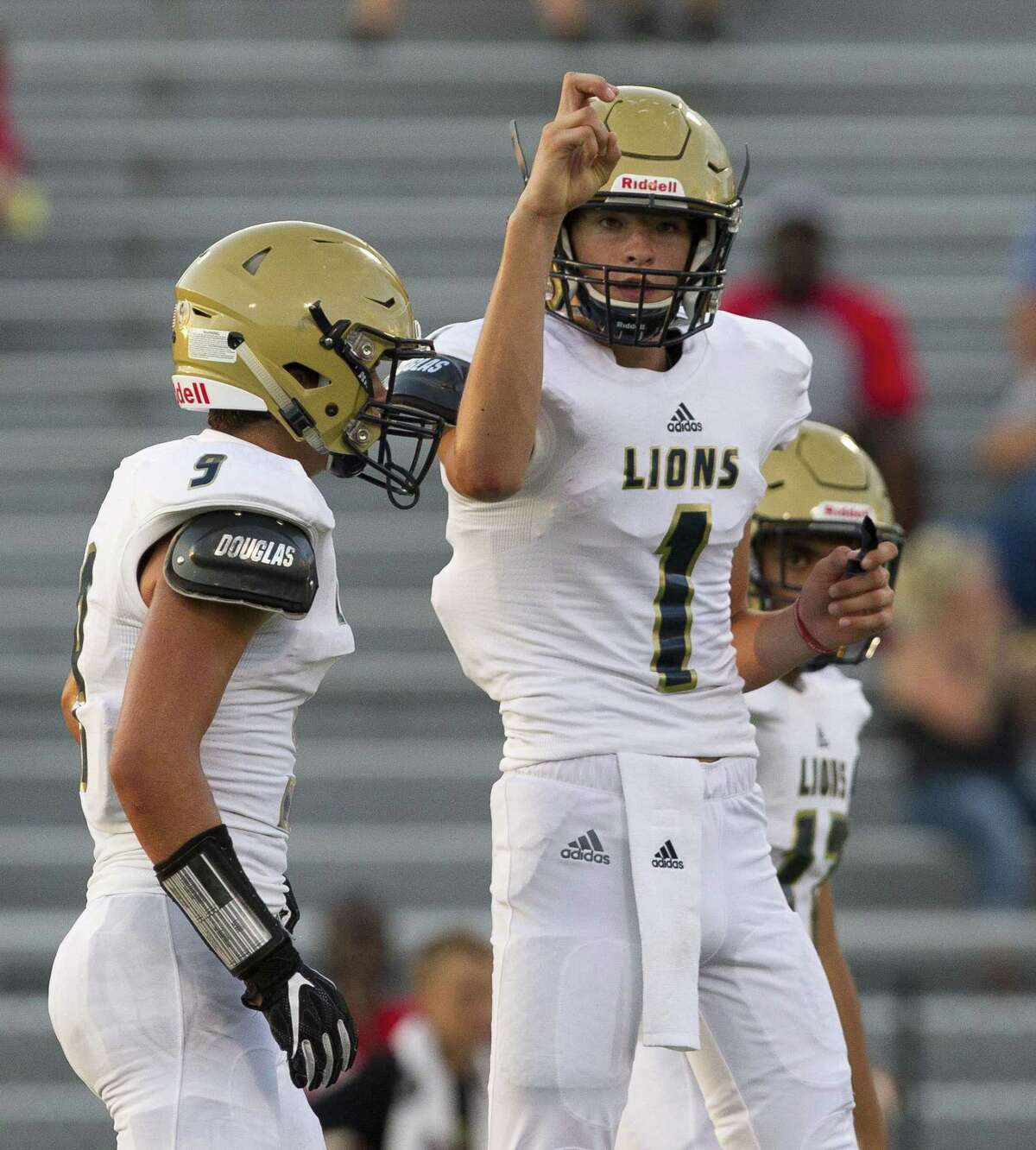 FOOTBALL: Caney Creek pulls away from Lake Creek in second half