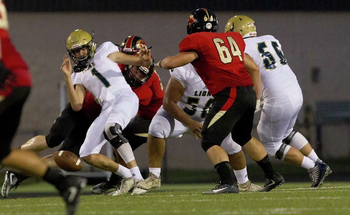 FOOTBALL: Caney Creek pulls away from Lake Creek in second half