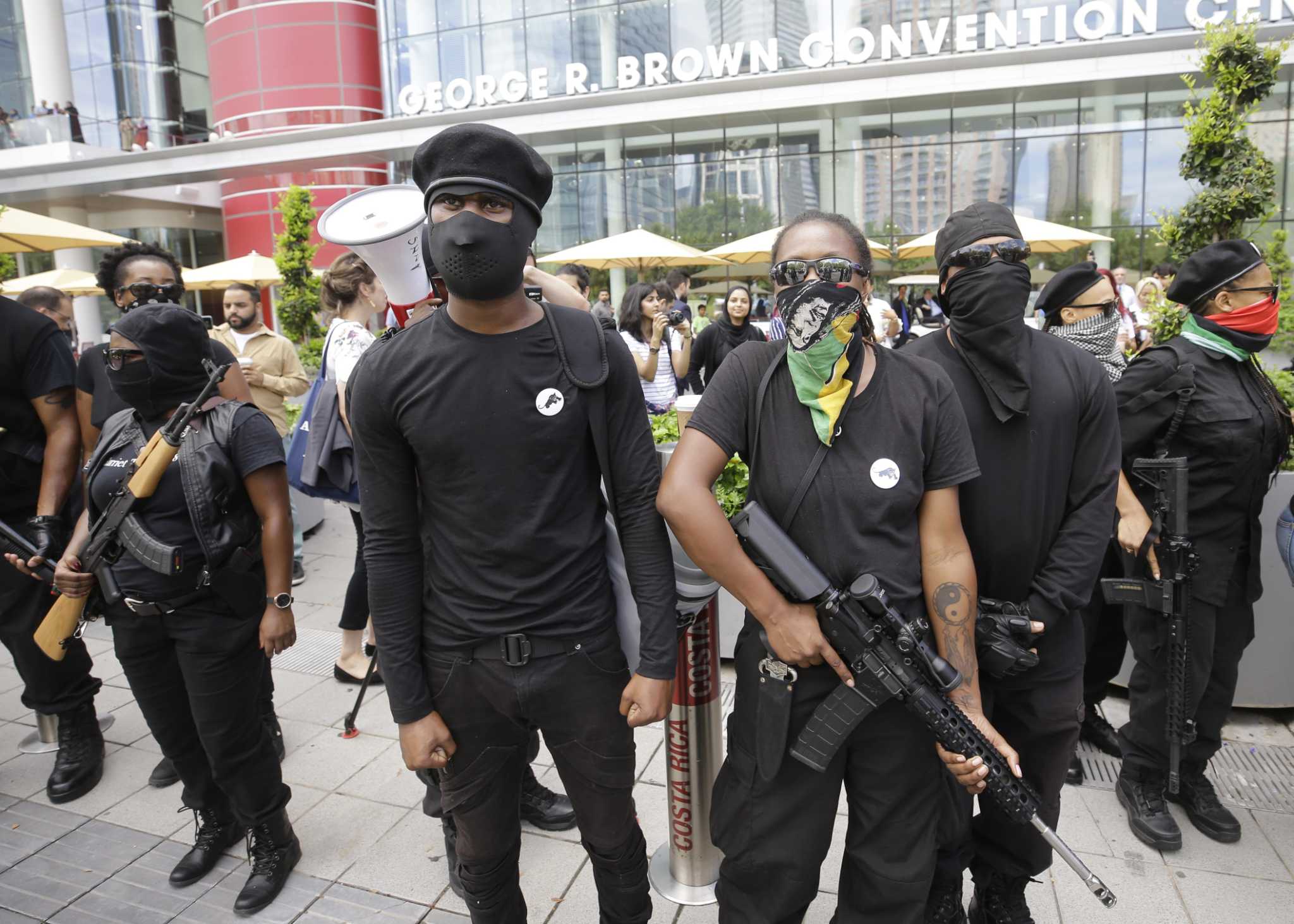 Houston protesters clash outside Islamic convention