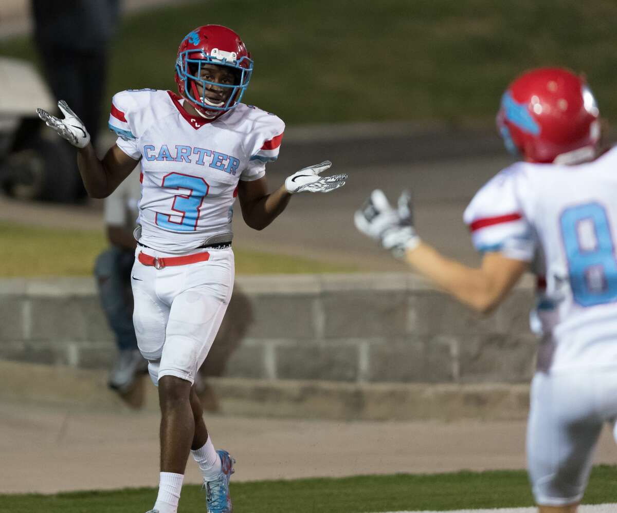 Dallas Carter takes down Yates in reunion of storied programs