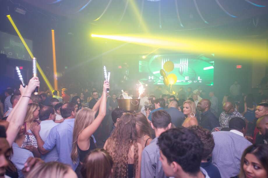 Photos: San Antonio parties at Hotel Discotheque - mySA
