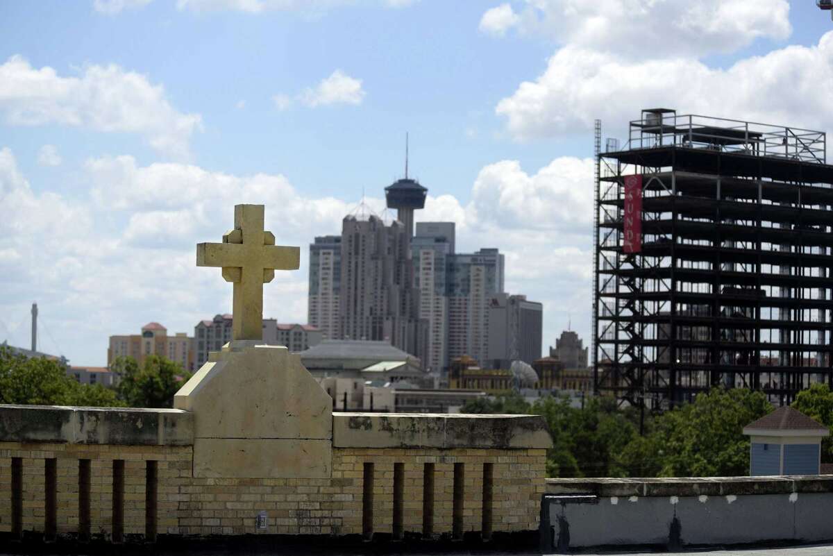 Central Catholic fills in its footprint