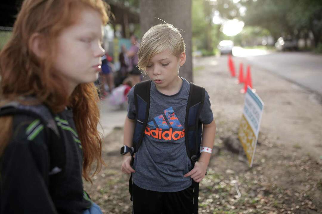 Houston ISD bus woes continue despite changes