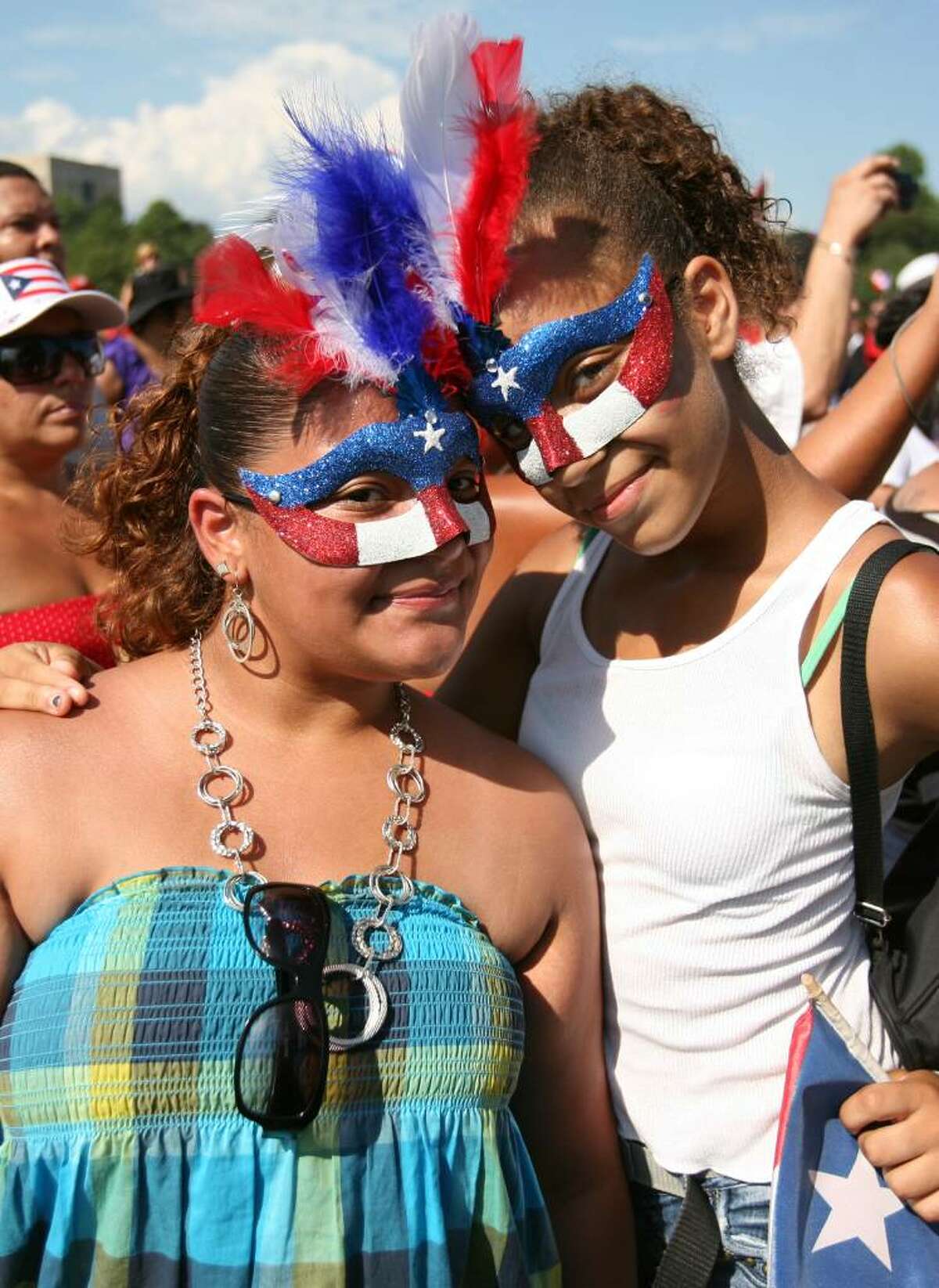 Parade demonstrates Puerto Rican heritage, pride