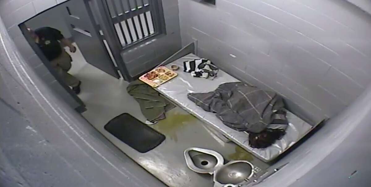 Texas woman died in jail cell despite alerting law enforcement to ...