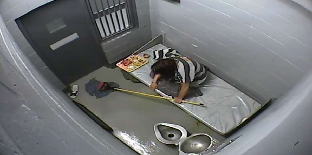 Texas woman died in jail cell despite alerting law enforcement to ...