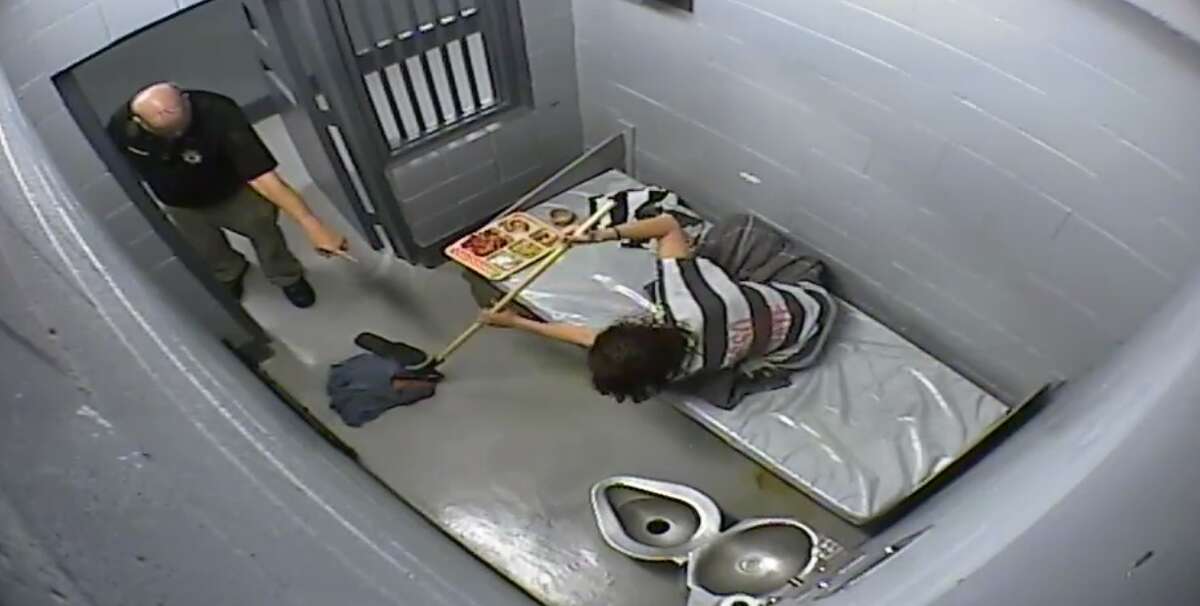 Texas woman died in jail cell despite alerting law enforcement to ...