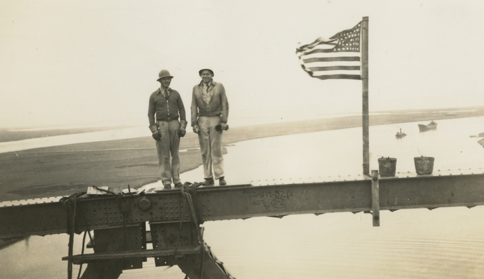 Photos: Rainbow Bridge through past 80 years
