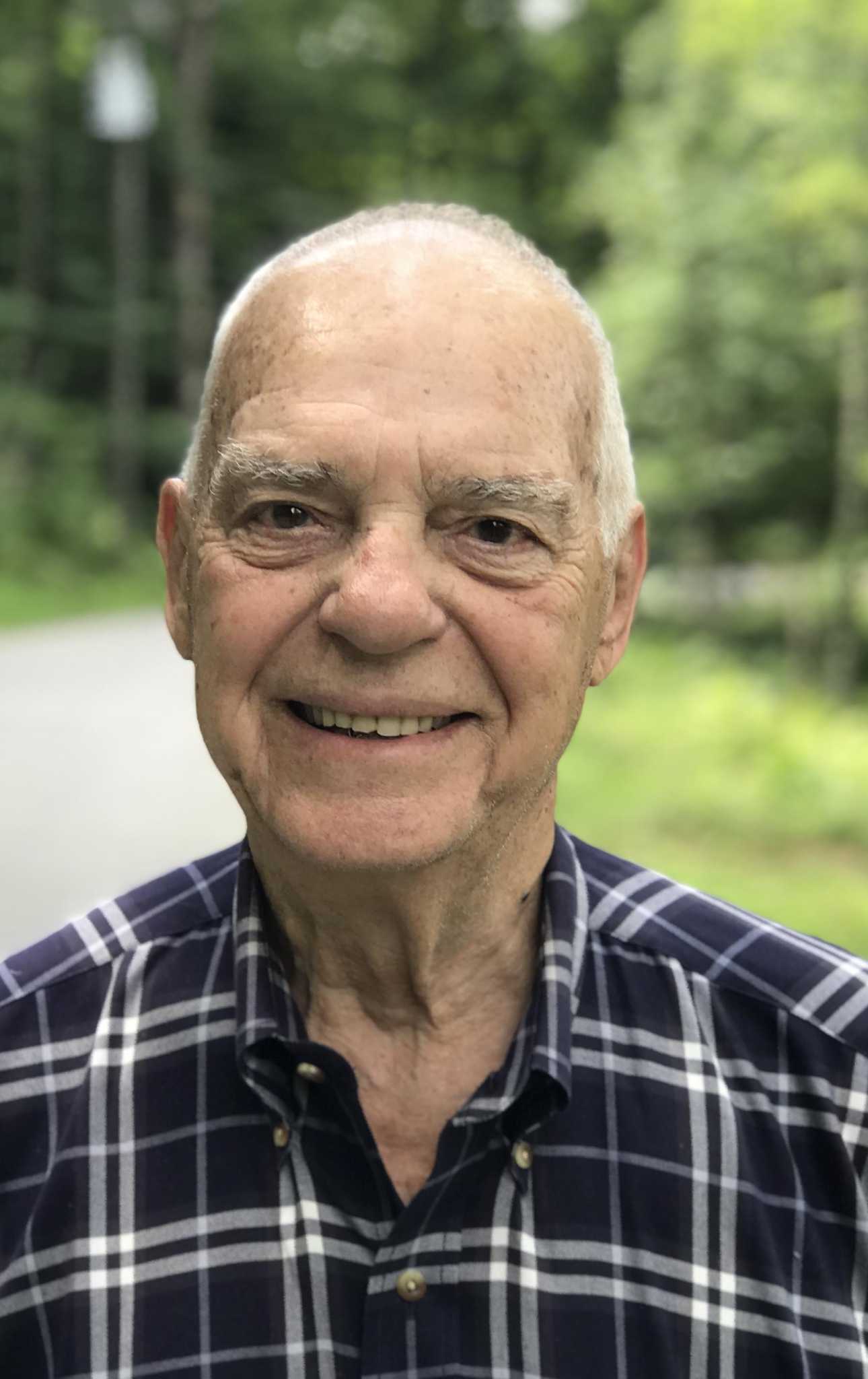 Kent library presents ‘tv news junkie’ Rick Levy