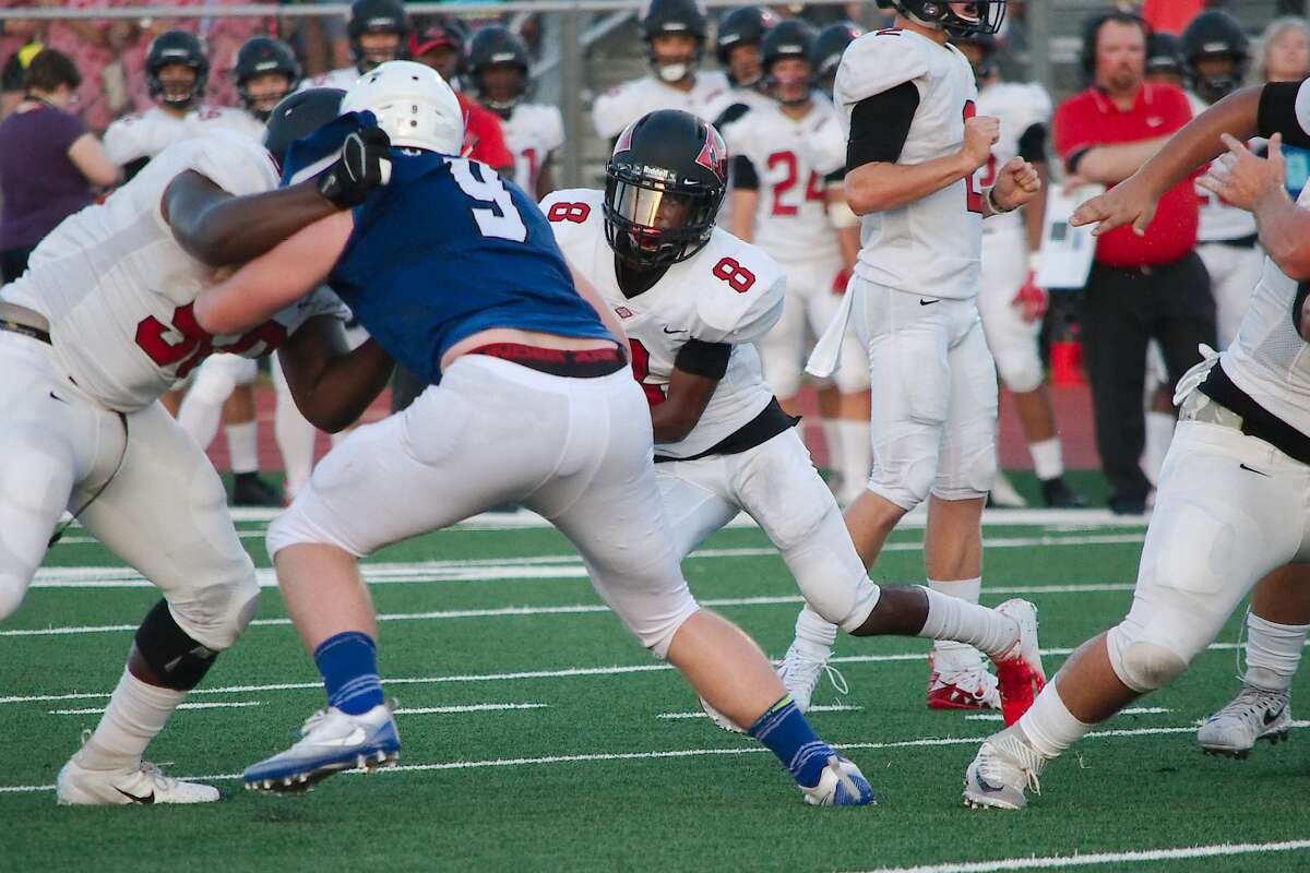 HS Football: Friendswood versus Clear Brook game gallery