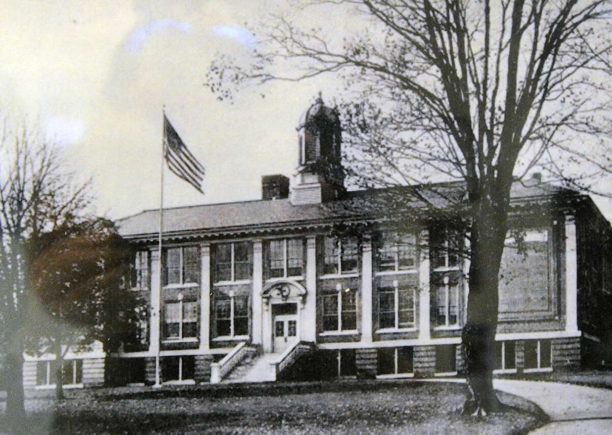 Photos of the Cos Cob School Homecoming Picnic