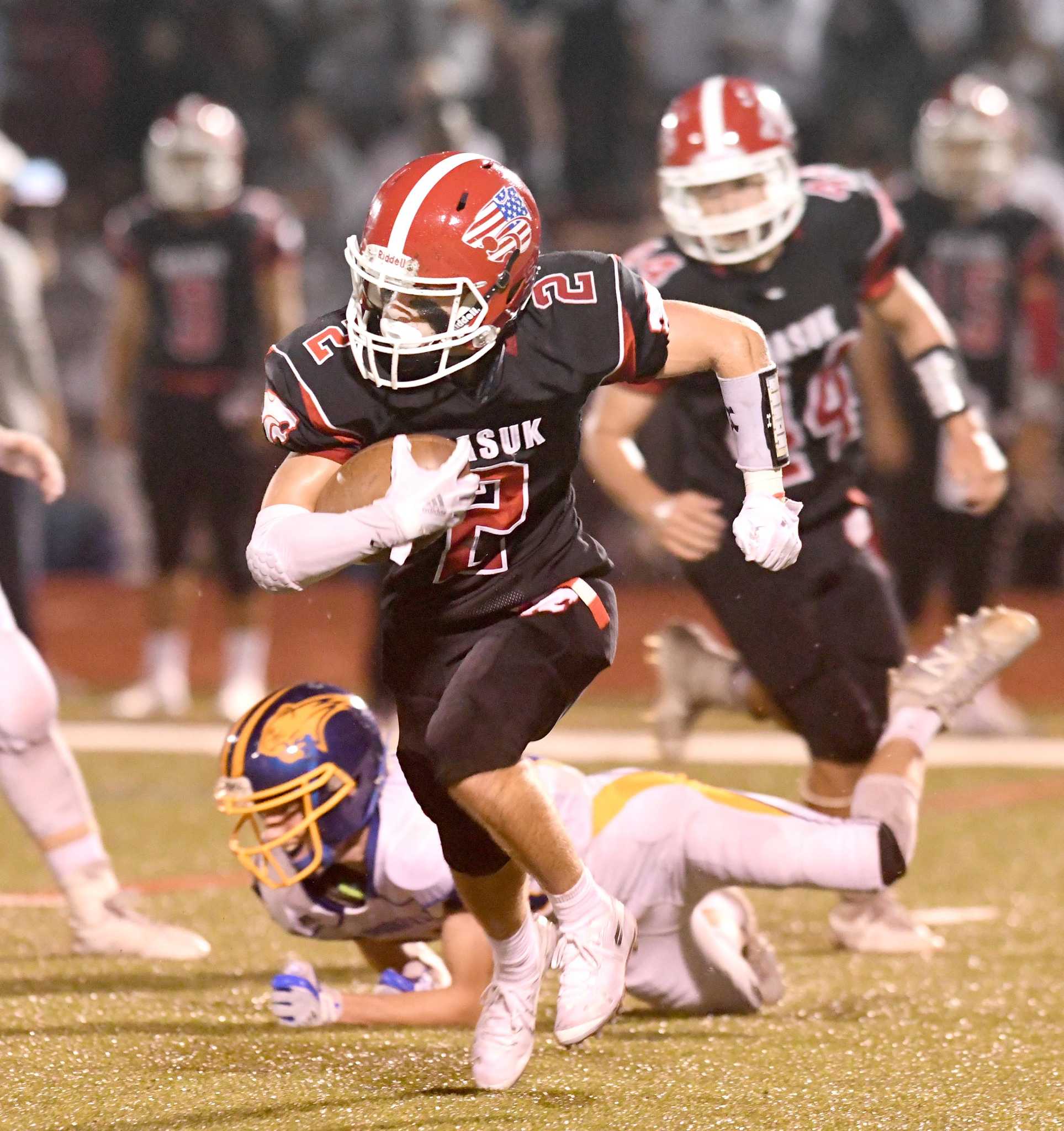 Masuk football experiencing growing pains