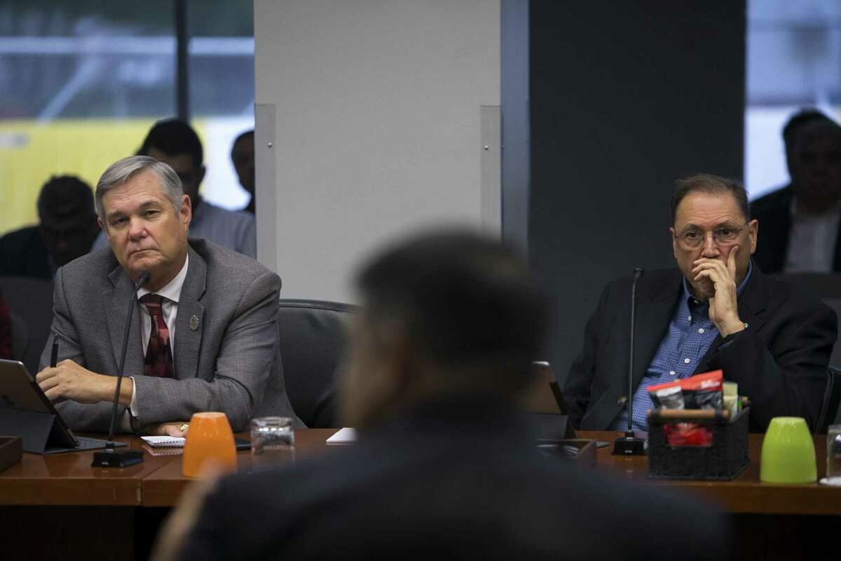 Council green lights scooter ordinance; official vote expected in October