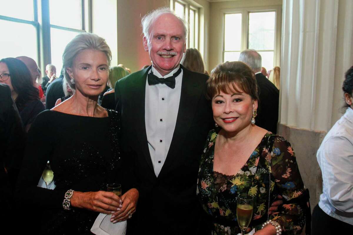 Symphony Opening Night shines with twice the star power