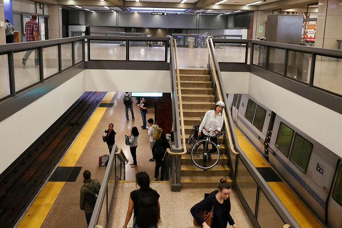 BART trading parking for housing, offices at Oakland’s Lake Merritt ...