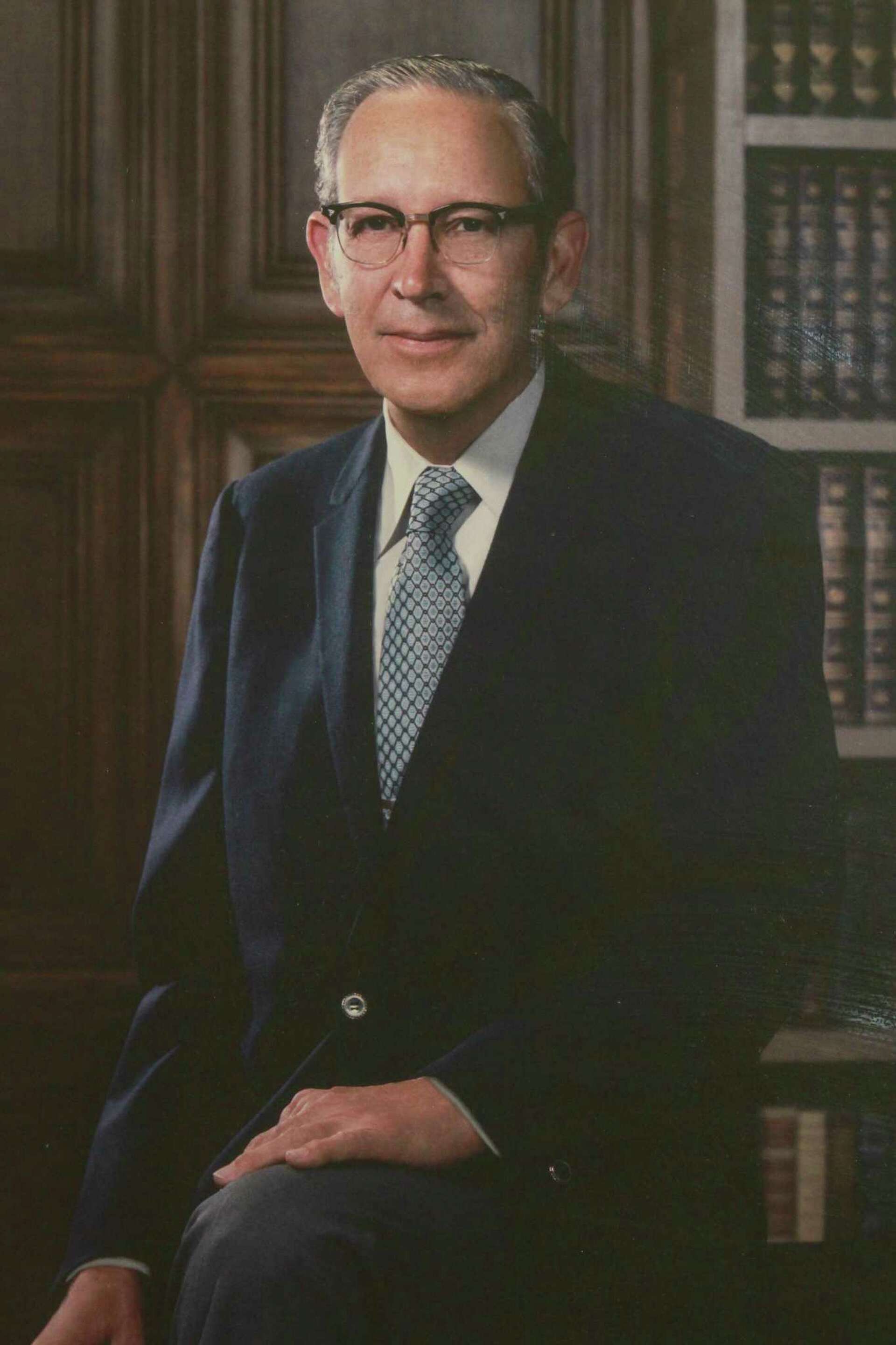 New MD Anderson silicone breast implant study reheats old dispute about ...