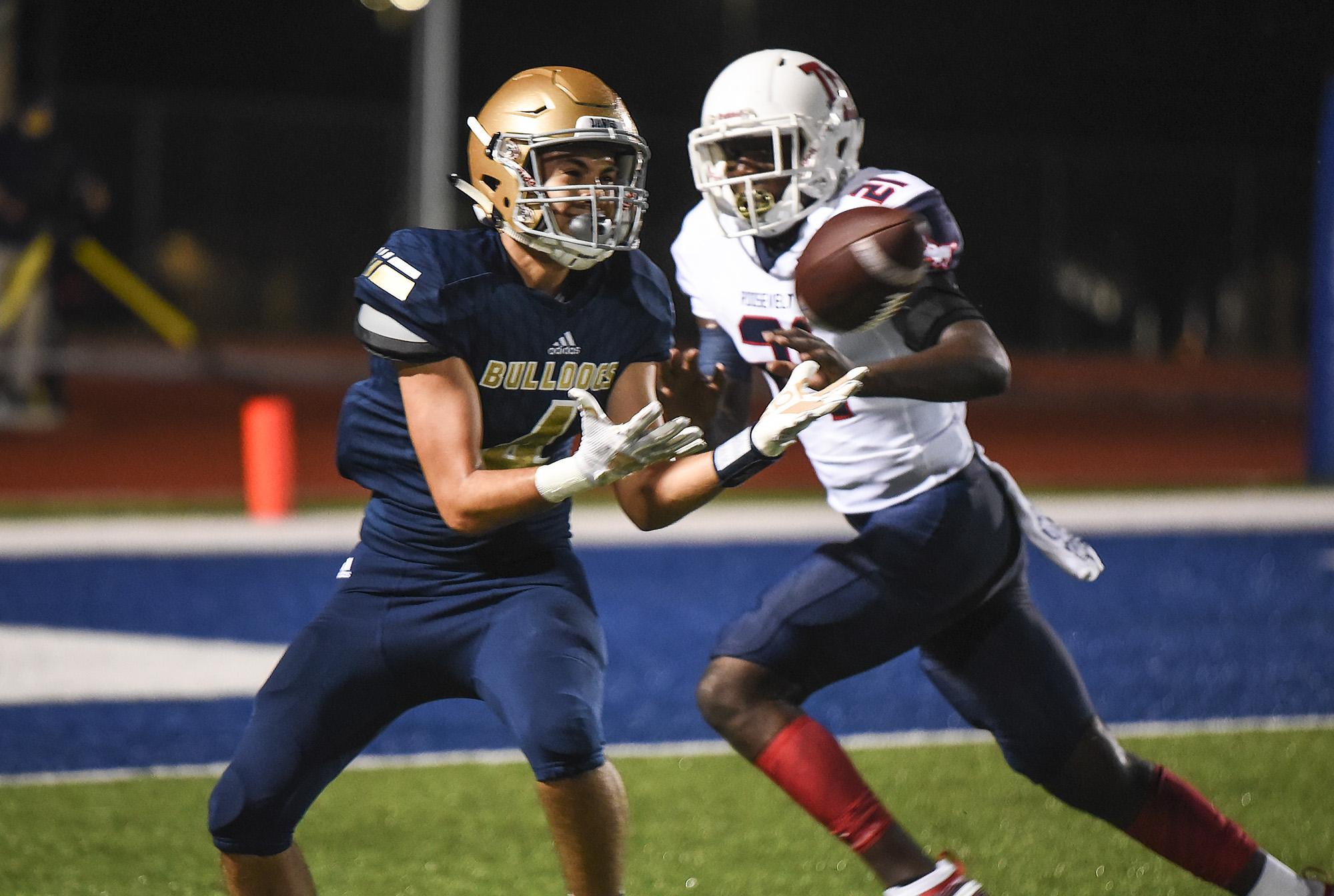 Roosevelt rally hands ‘Dogs 1st loss