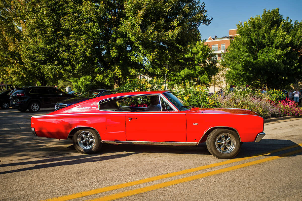 Cruise 'N Car Show rolls through 29th year