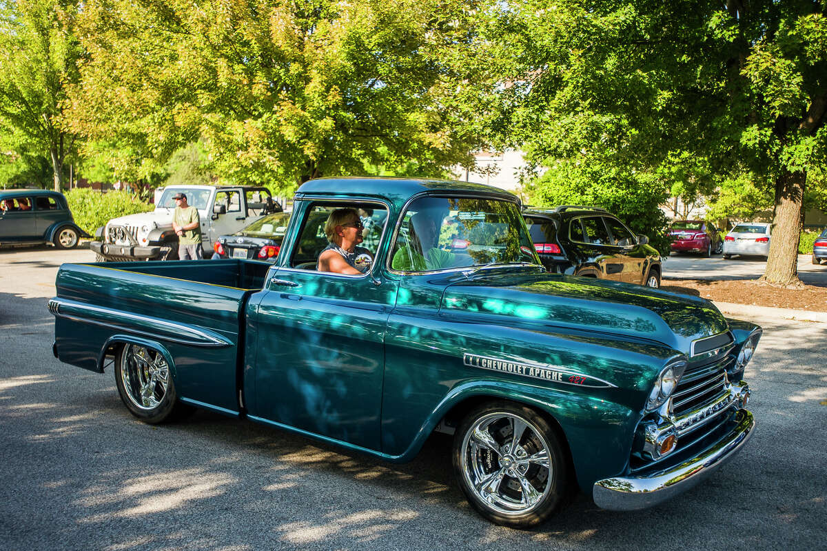Cruise 'N Car Show rolls through 29th year