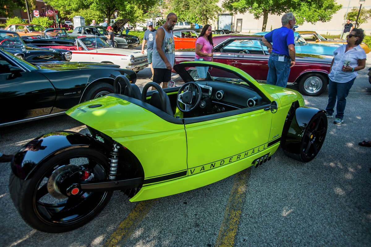 Cruise 'N Car Show rolls through 29th year