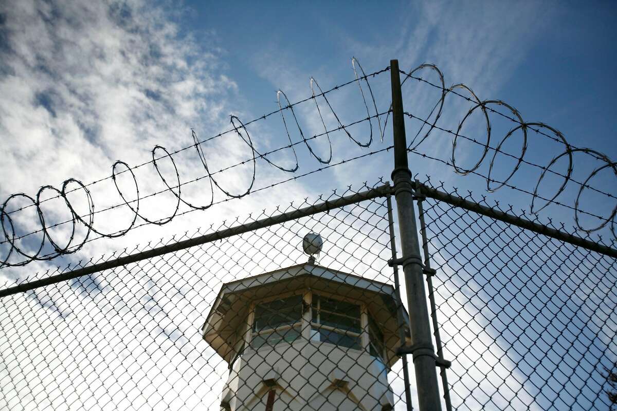 California makes it easier for people with minor convictions to find jobs