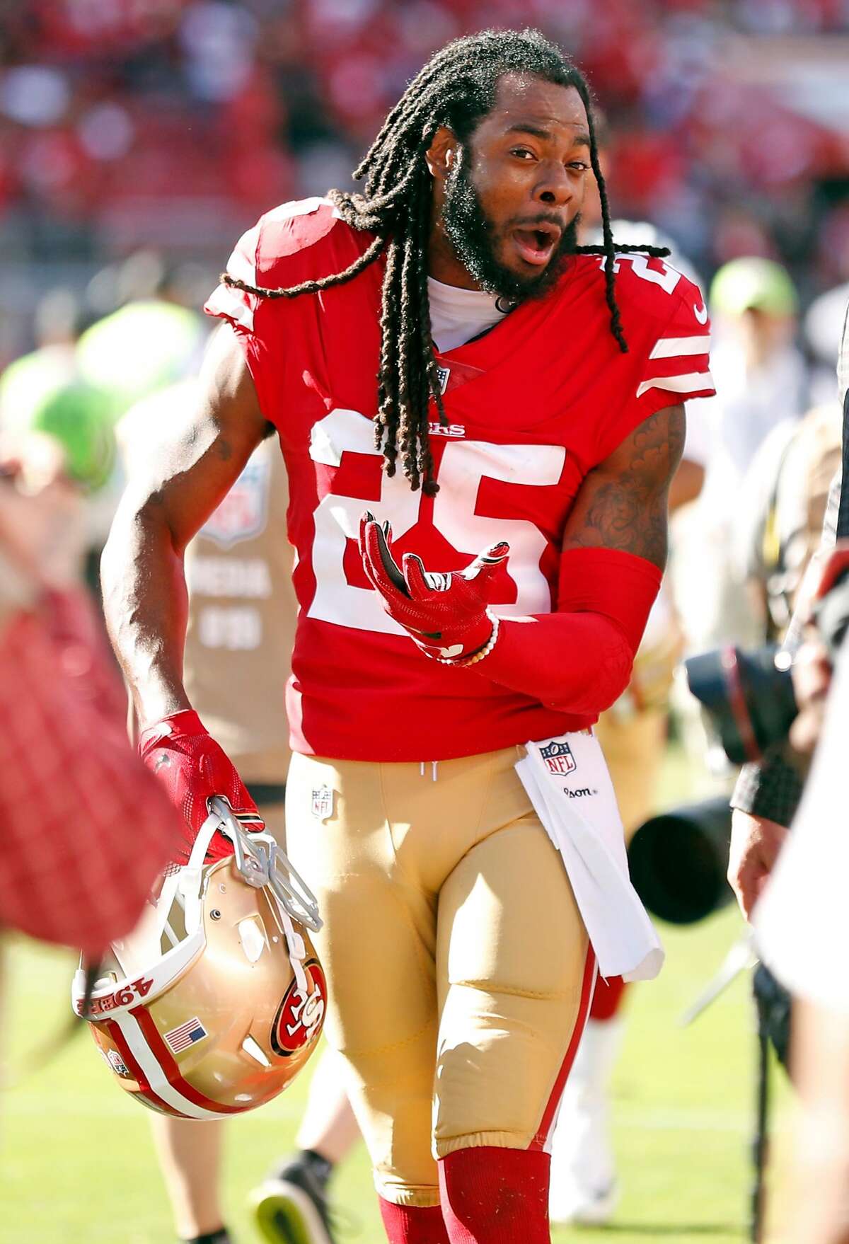 49ers see value in Richard Sherman beyond his stats