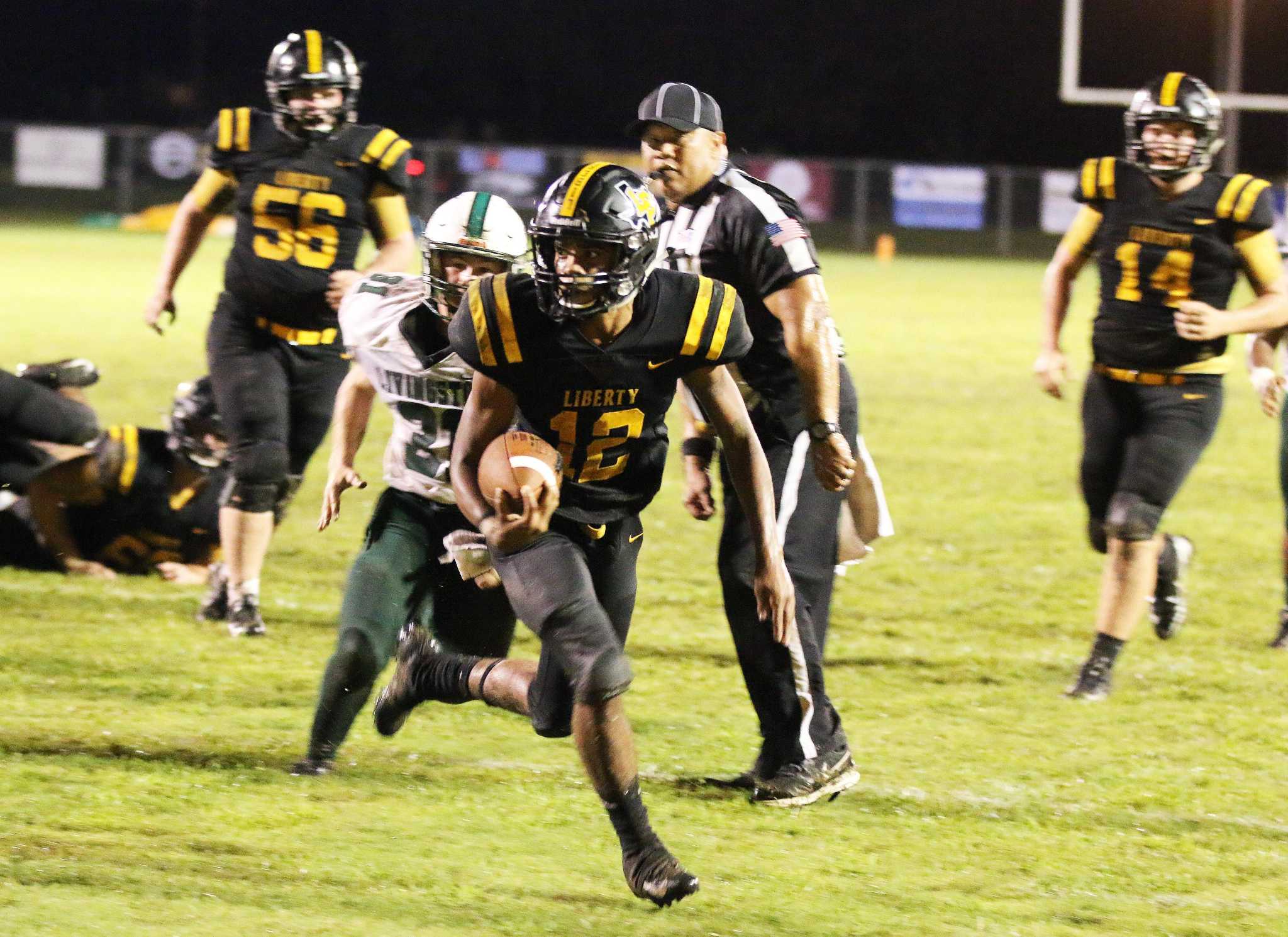 Freshman leads Liberty Panthers win over Livingston, 55-0