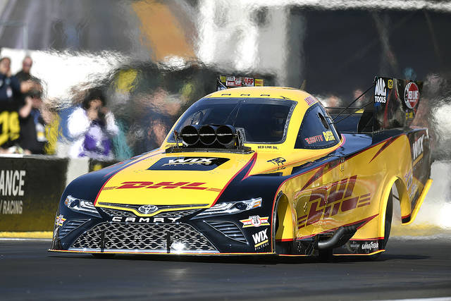 NHRA GATEWAY NATIONALS: Todd has lead heading to Gateway this weekend