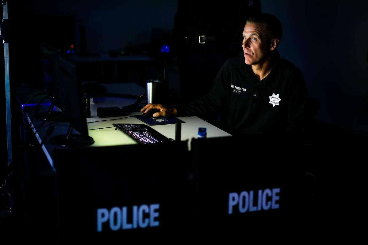 New use-of-force simulator helps S.F. police train for violence