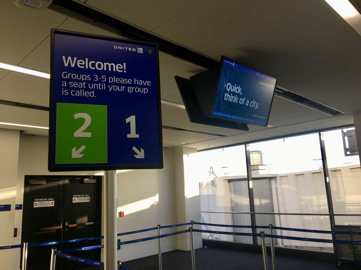 United Airlines' new boarding process: Back to the future