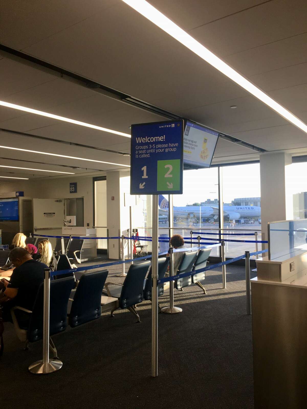 United Airlines' new boarding process: Back to the future