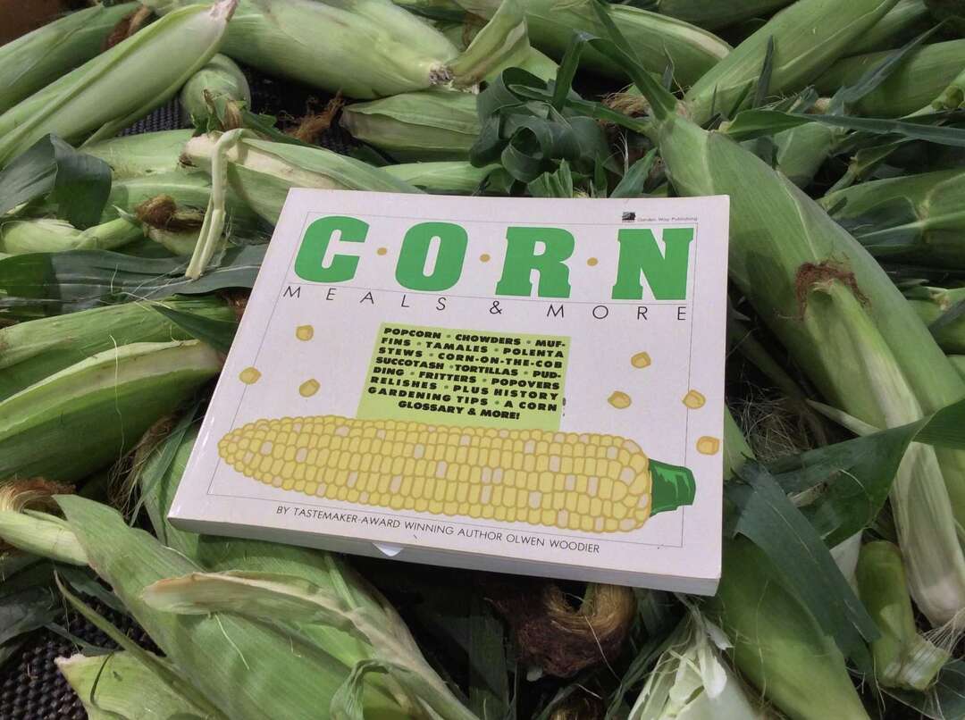 Savory and sweet: Ways to enjoy the last of the season’s corn