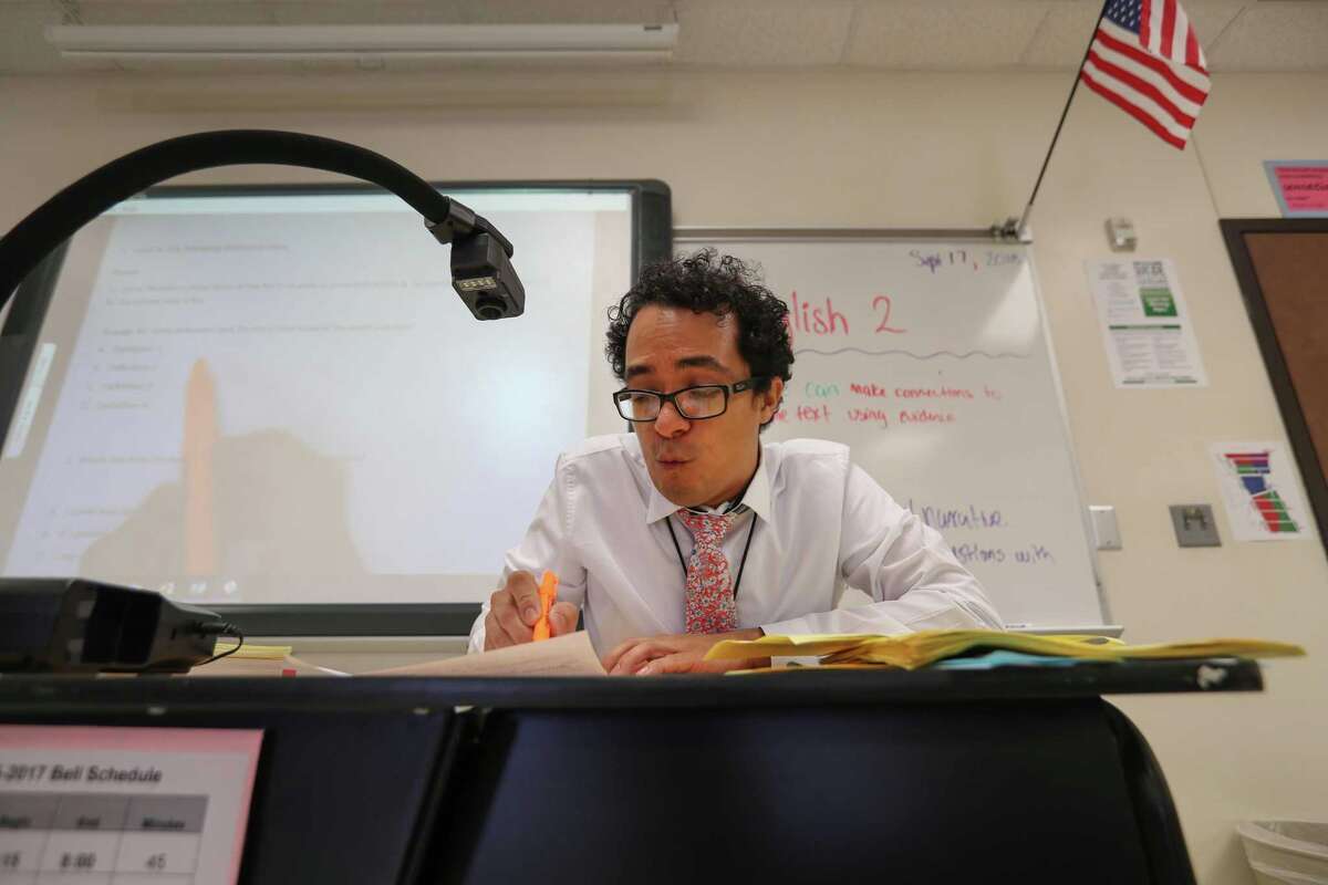 Pasadena Memorial High teacher salts away fame as ‘MasterChef’ finalist