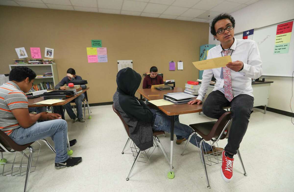 Pasadena Memorial High teacher salts away fame as ‘MasterChef’ finalist