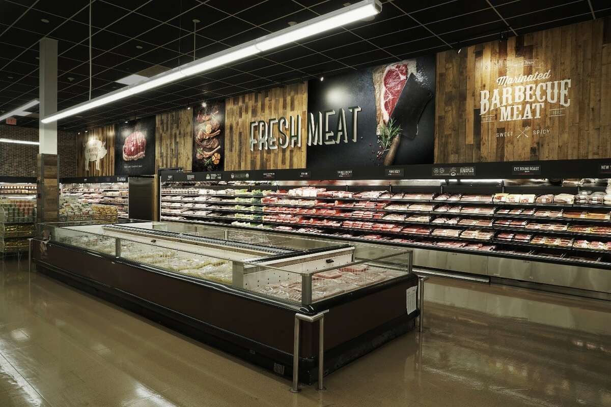 Residents line up for opening of long awaited H Mart store anchoring ...