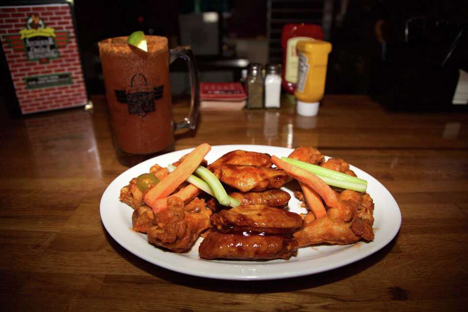 San Antonio spots to get wings on National Chicken Wing Day