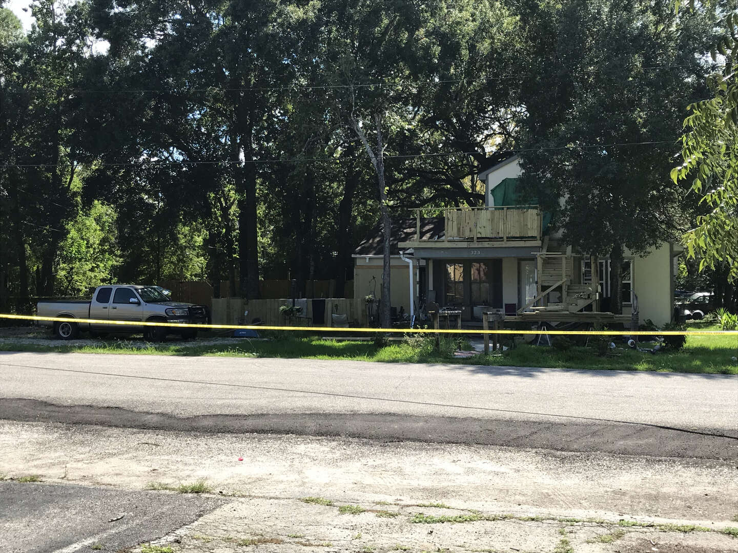 Houston officer kills shooting spree suspect who wounded friends, brother